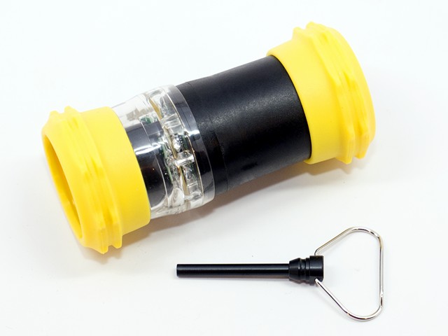 Tactical Marking and Distraction Tools: Hero™ Jr.