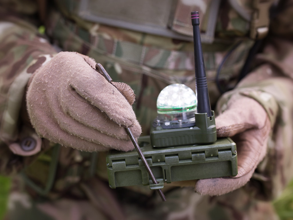 Aviation: AURORA™ CIRLS and Portable Thermal Beacon Radio Receiver